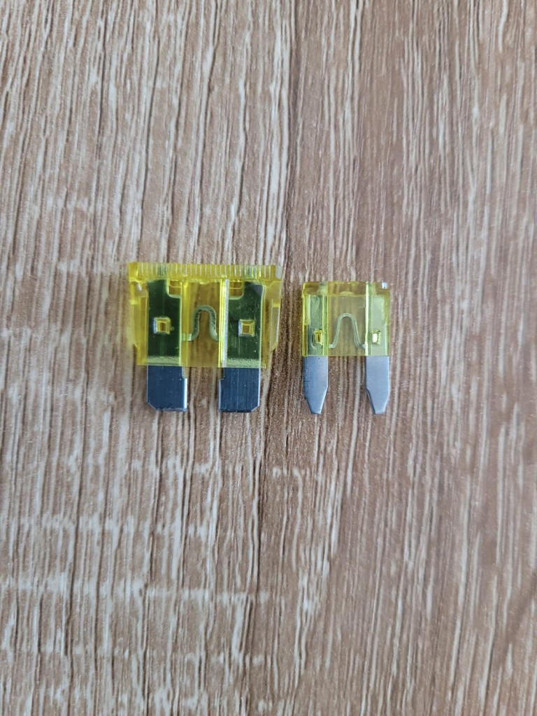 Mini Fusible 20amp | DIASPRO